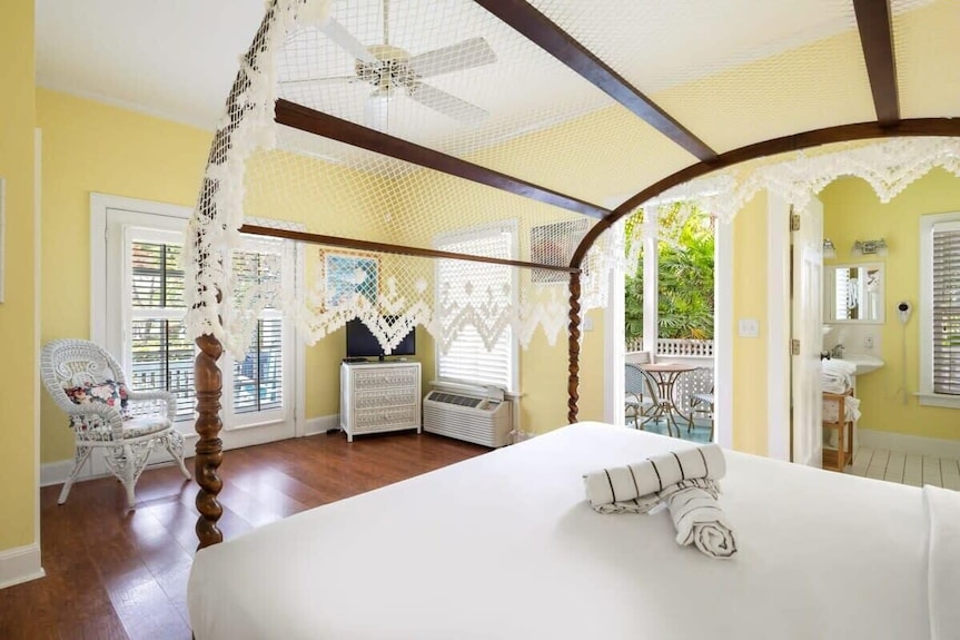 King Suite With Balcony - The James House - Key West, FL