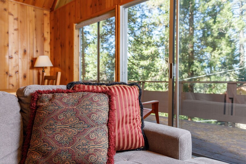 Relaxing Cozy Cabin- Lake Arrowhead - San Bernardino