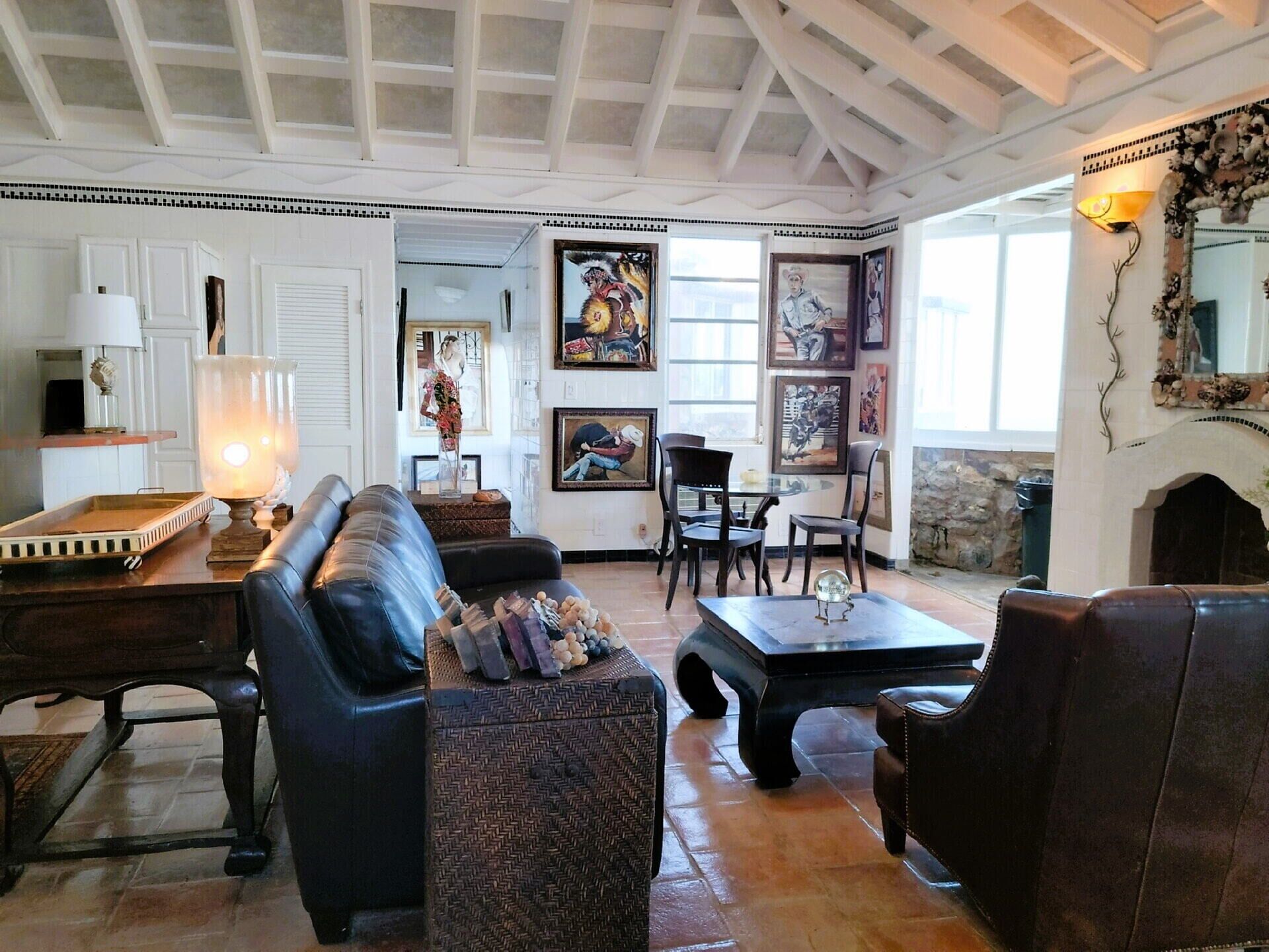 Five Villa Estate With 10 Ensuite Bedrooms And Multiple Pools For 20 Guests With Daily Maid Service - Saint Thomas