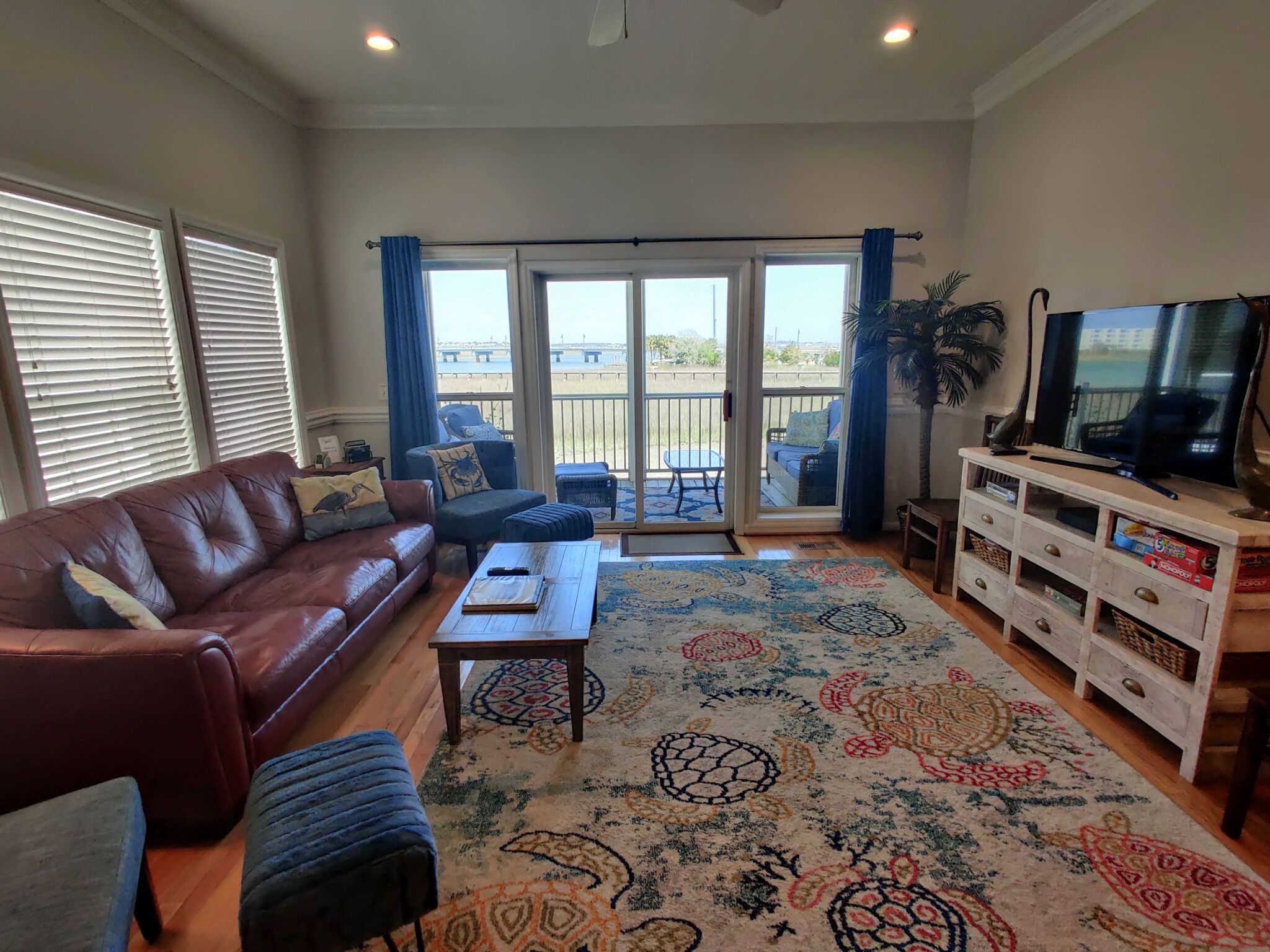 3 Bdrm Townhome With Stunning River Views! Easy Walk To Shops/beach! - Folly Beach, SC