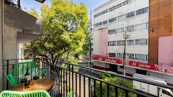 Apartamento Deluxe, varanda (301) | Varanda