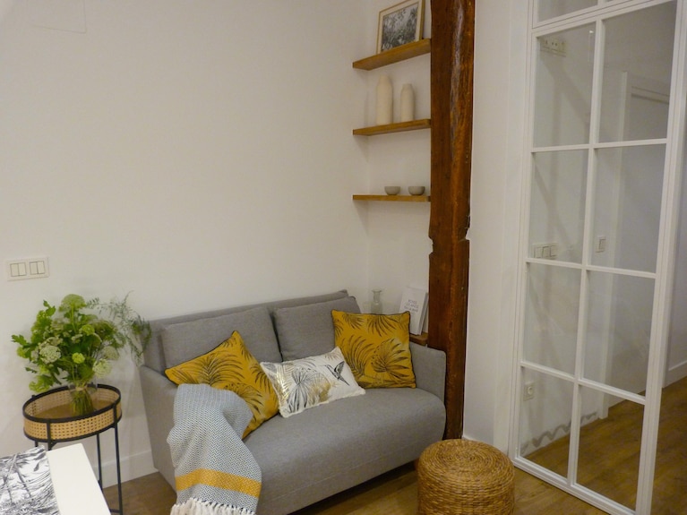 New Design Apartment In Gros By Chic Donosti - San Sebastián