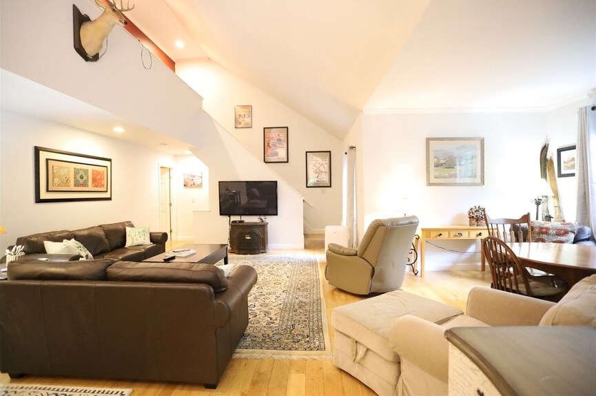 Large Pet Friendly Private Home In Forest Ridge Resort With Outdoor Pool (Fr8cl) - 뉴햄프셔