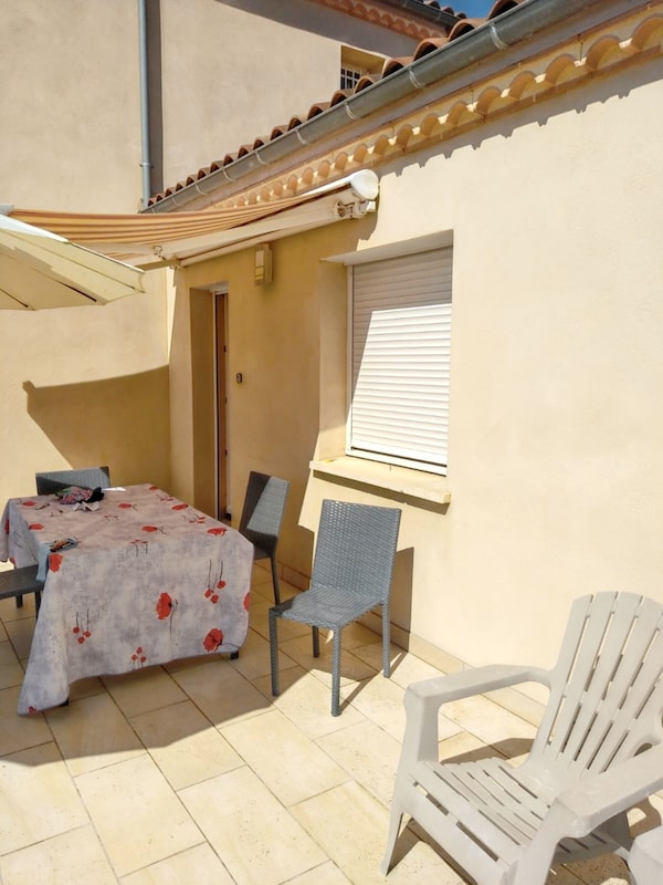 Homerez - Maison à Nant Avec Piscine - La Cavalerie