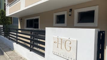 Fachada da propriedade
