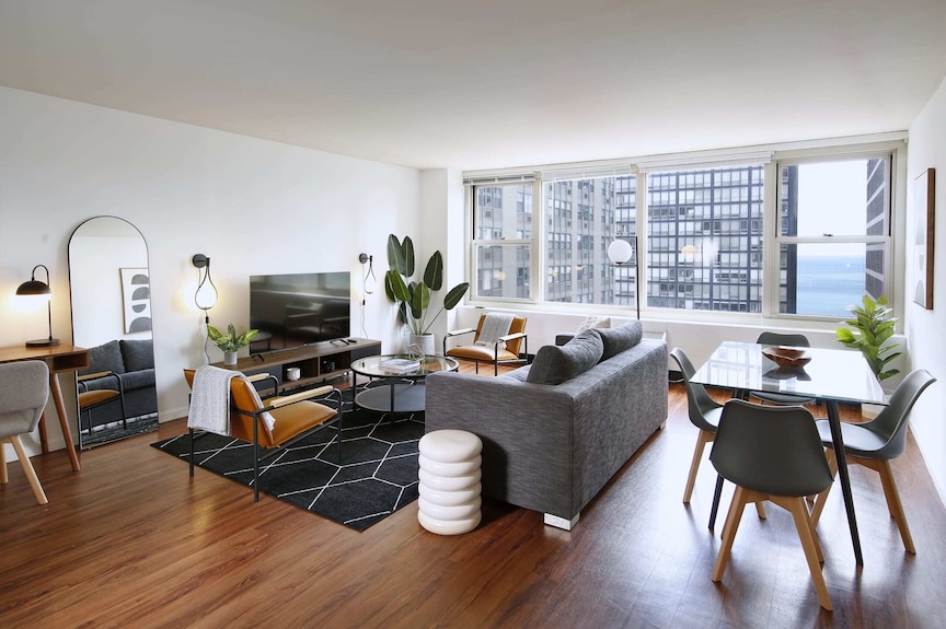 Penthouse Corner 3br In Streeterville | Roof Deck - Chicago Loop - Chicago