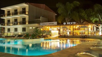 Piscina externa
