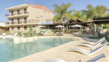 Piscina externa