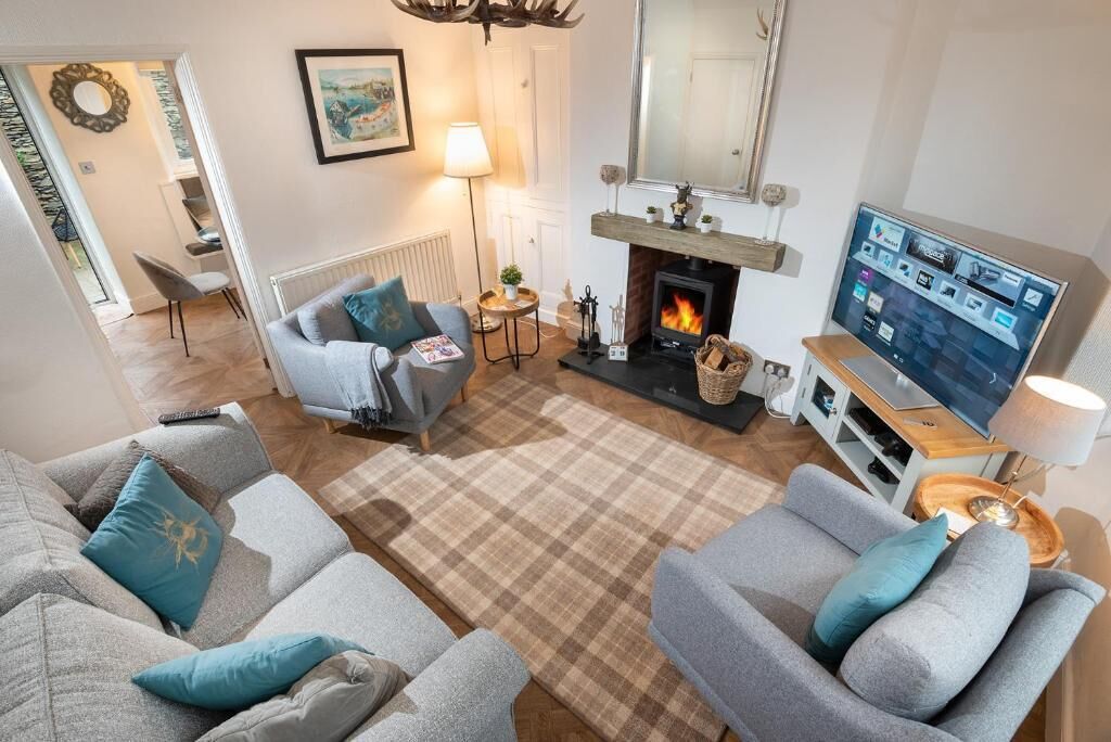 Cosy Cottage In The Heart Of Windermere - Dog Friendly Private Court Yard - Windermere