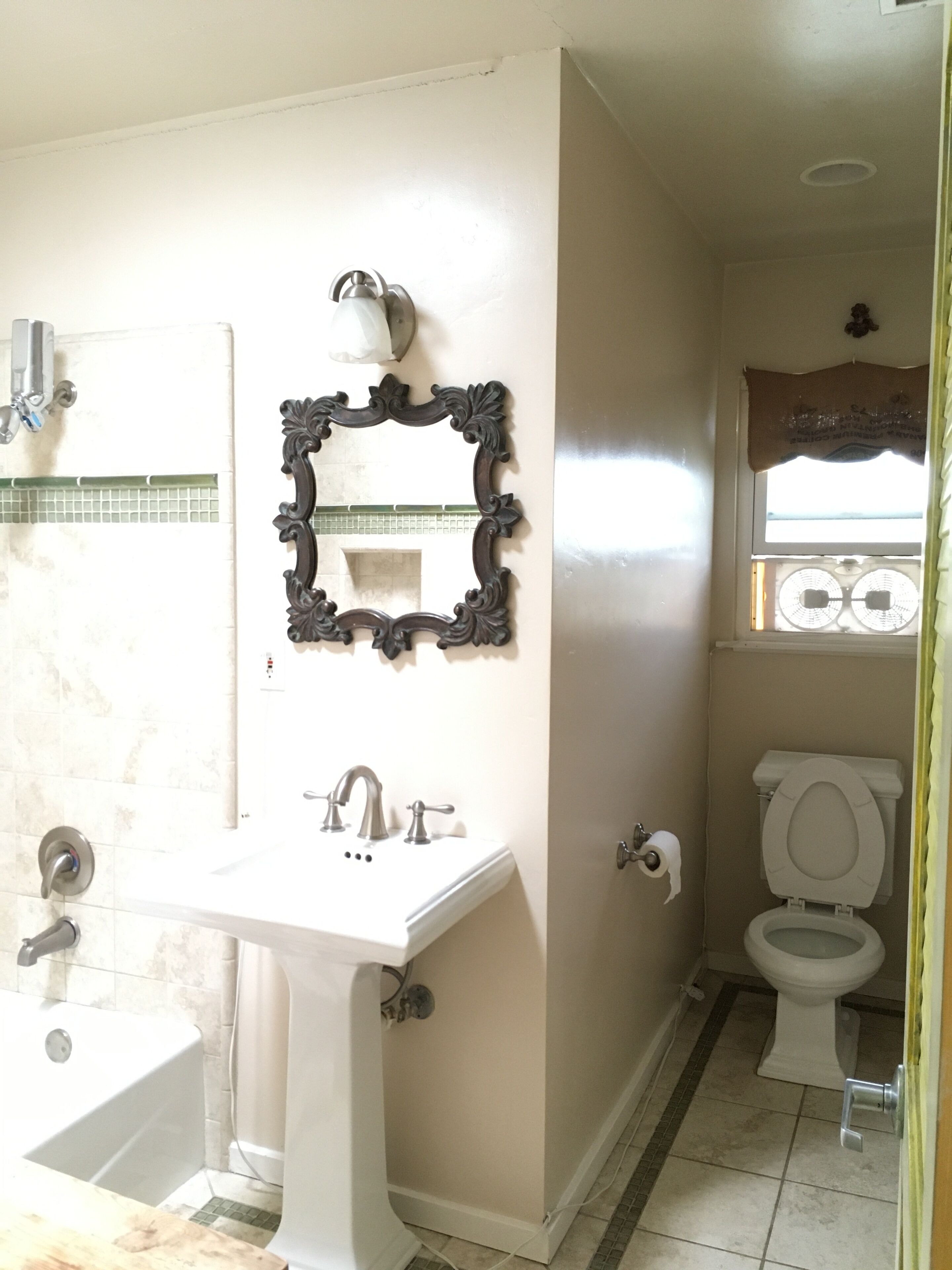 Vacate Apartment Available For Summer - Santa Barbara, CA