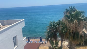 Quarto triplo conforto | Vista da sacada