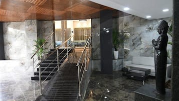 Entrada (vista interior)