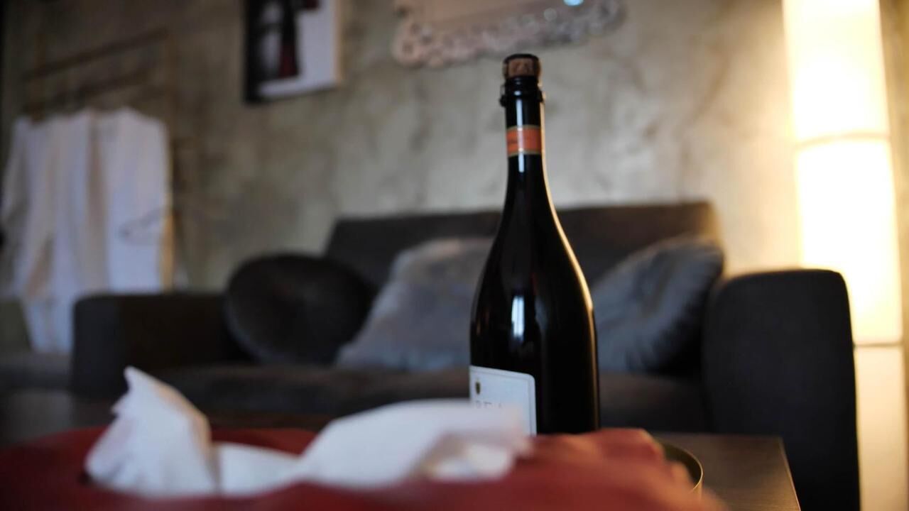 Romantic Apartment With Own Private Hot Tub On Terrace - Sibiu