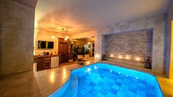 Quarto real, piscina particular | Piscina particular