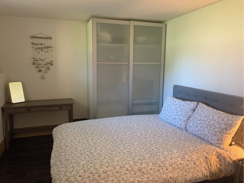 Cozy Suite Minutes From The Ocean On Bowen Island - Bowen Island