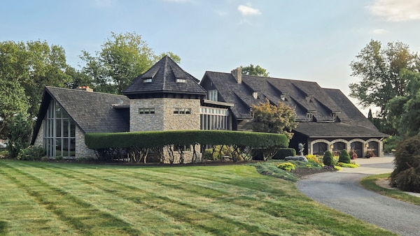 Twin Pine Manor Bed & Breakfast - Lititz, PA