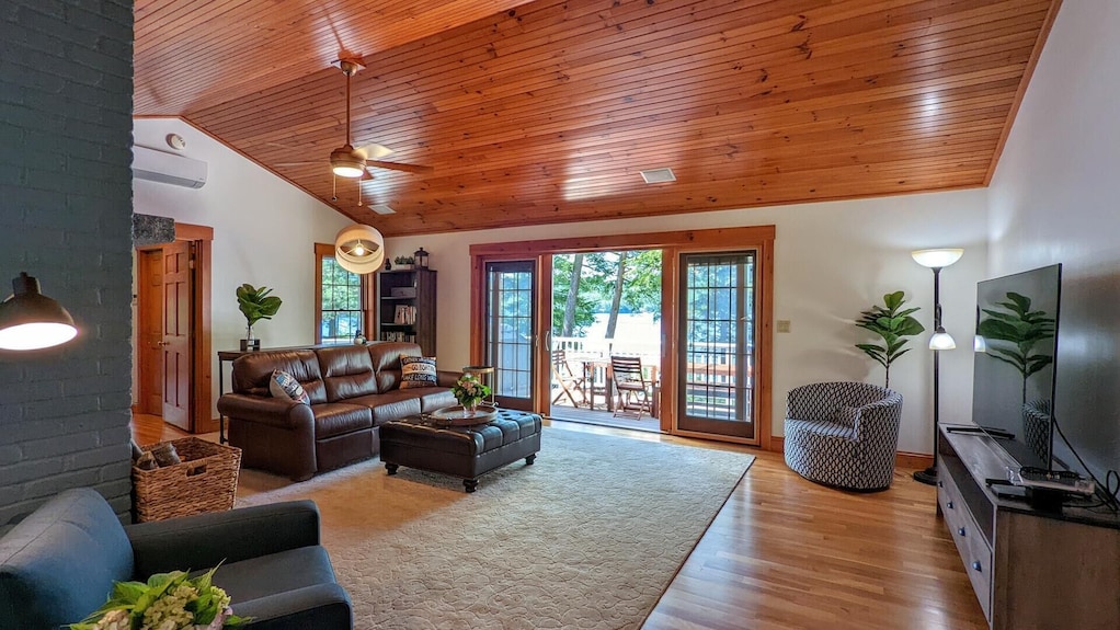 Hideaway At Highland Lake - Winslow State Park, Wilmot