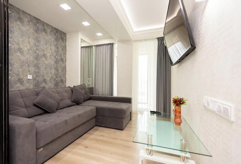 Apartment In The Center Of Chisinau - Kisinov