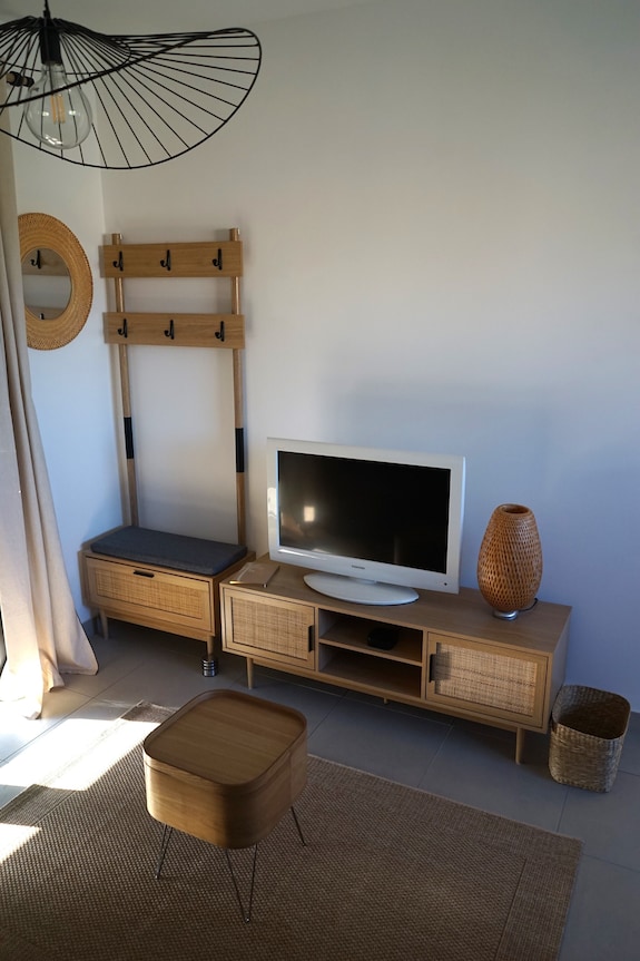 Cosy New House In Provence, Terrace - Mornas