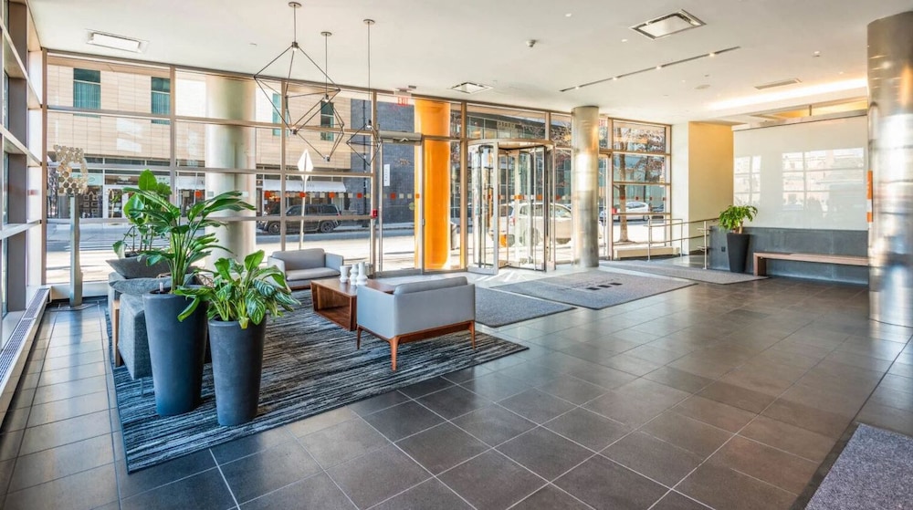 Lovely Kendall Square 1br W/ Concierge & Gym, Steps To Mit, By Blueground - Cambridge, MA