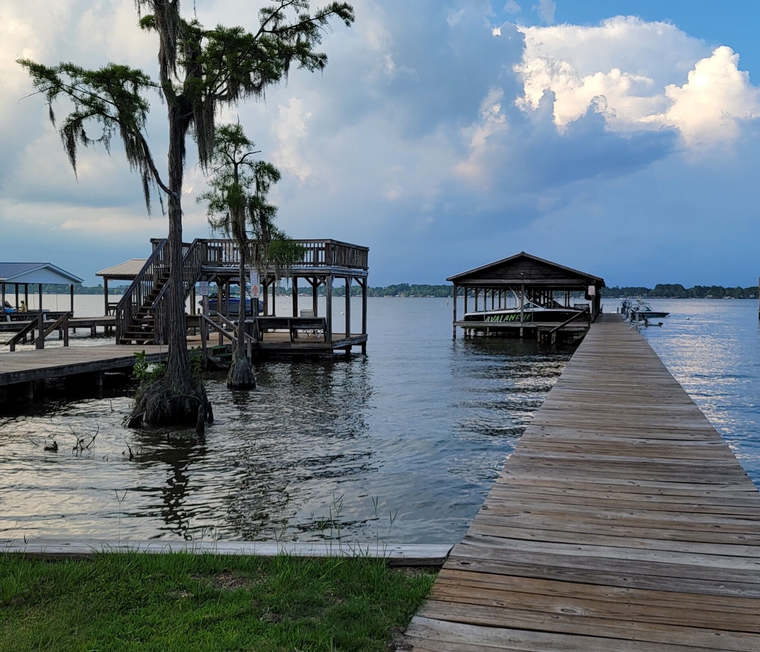 Bay Tree Lake Waterfront Home near White Lake NC sleeps 12 - Harrells ...