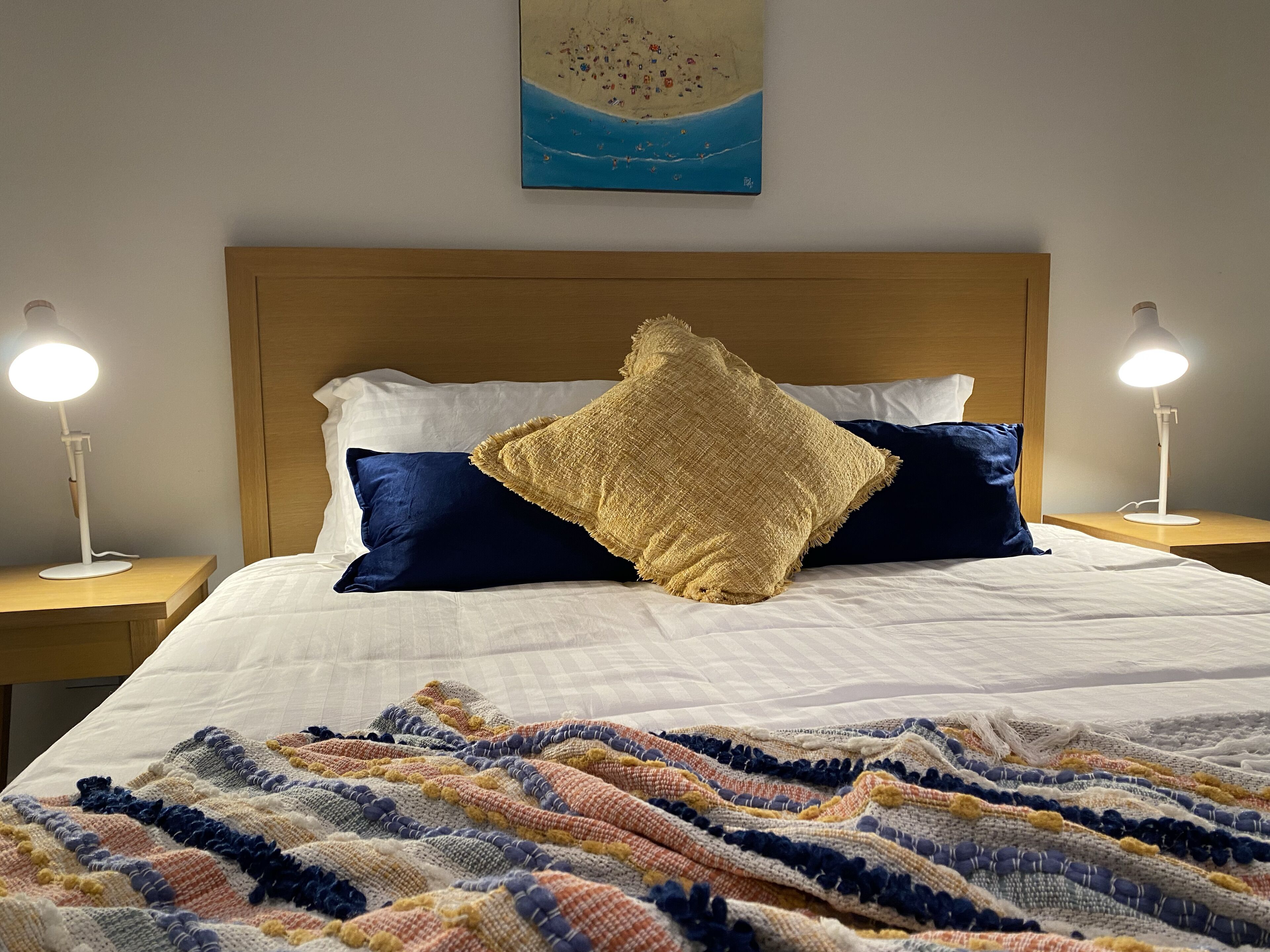 Spacious Tranquil 2 Bed Apartment, Largest Sunny Balcony Overlooking Golf Course - Geelong