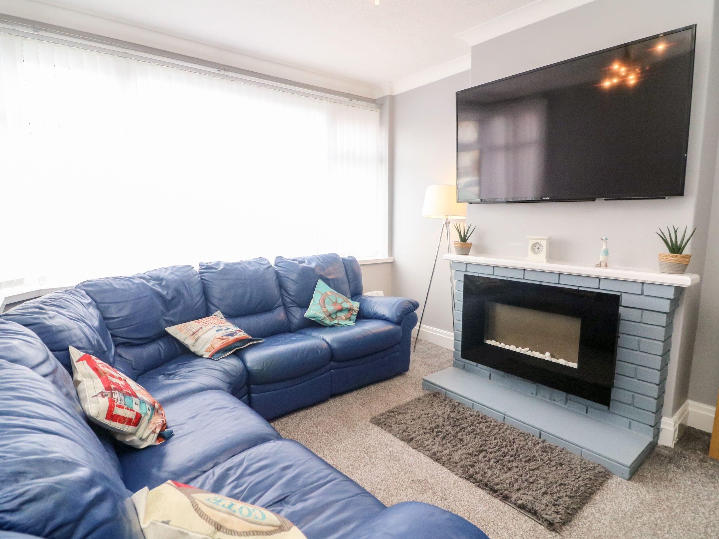 71 Nutter Road, Pet Friendly, Country Holiday Cottage In Cleveleys - Lancashire