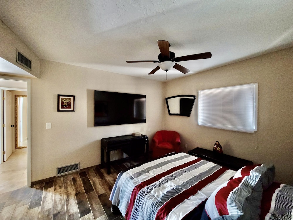 Suite Stay With Heavenly Views - Tucson, AZ