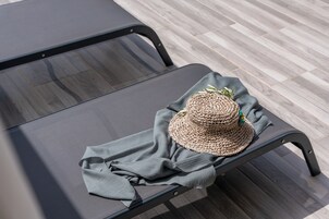 Garden Suite | Roupas de cama premium, frigobar, escrivaninha