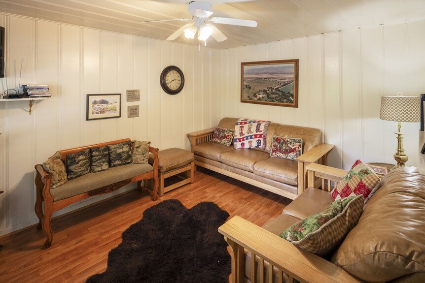 Quaint Country Cottage - 빅 서어