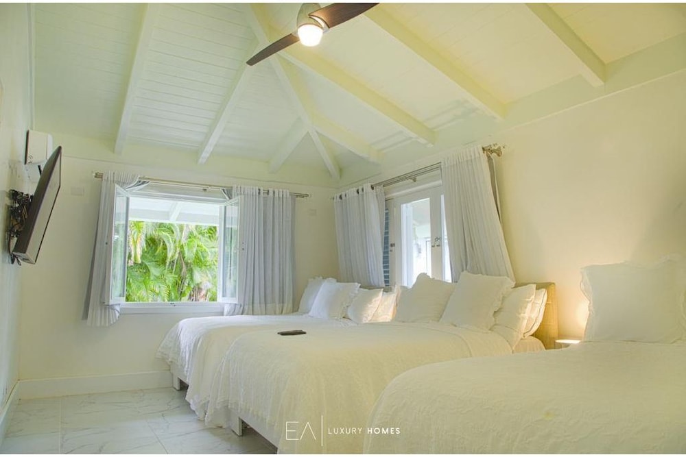 Fantastic Golf-view Villa. W/ Jacuzzi, Maid - La Romana