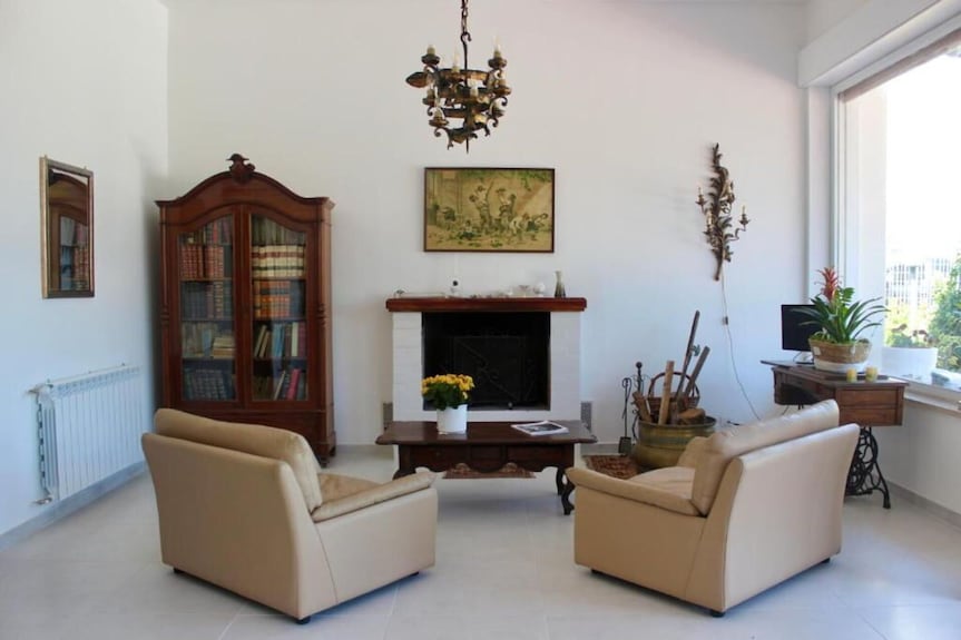 Magnifica Villa Indipendente Per 4 Ospiti Con Piscina Privata, Wifi E Veranda - Messina