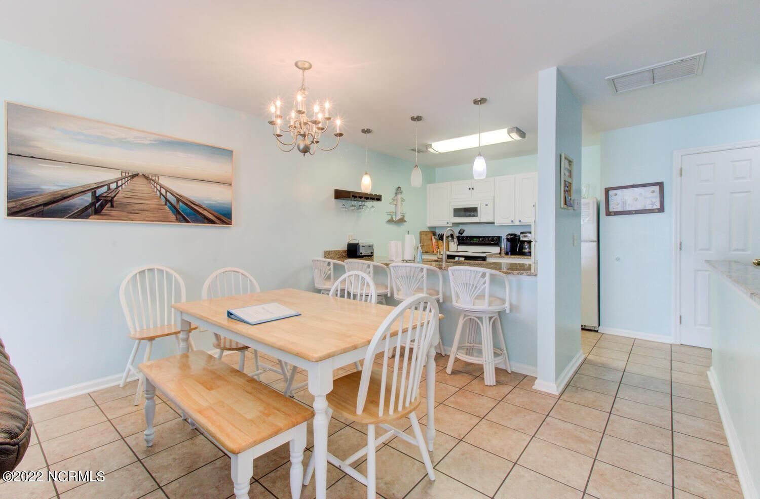 Steps To Beach - Dog Friendly - 2 Bedroom 1.5 Bathroom Townhome - Surf City, NC