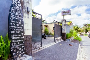 Fachada da propriedade