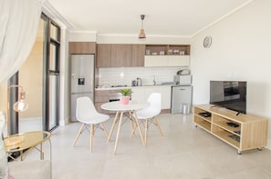 Apartamento Deluxe | Refeições no quarto