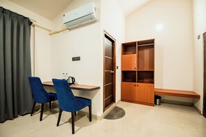 Quarto Superior | Secretária, Wi-fi grátis