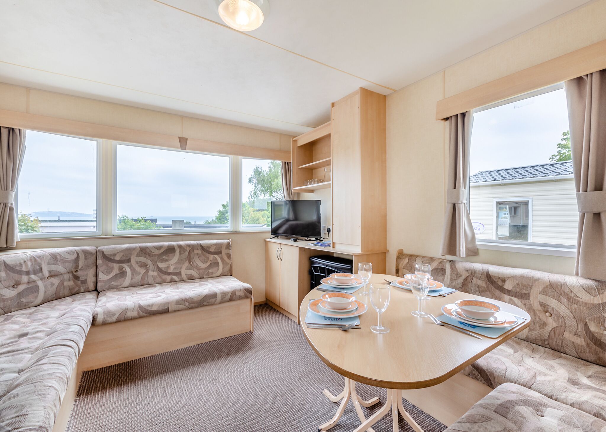 Silver 2 Bedroom Caravan - Devon