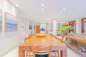Casa | Sala de estar | Televisor de 32 polegadas com canais digitais 