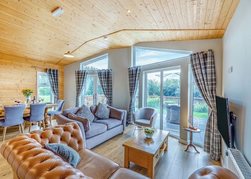 3 Bedroom Accommodation In Ellesmere - North Wales