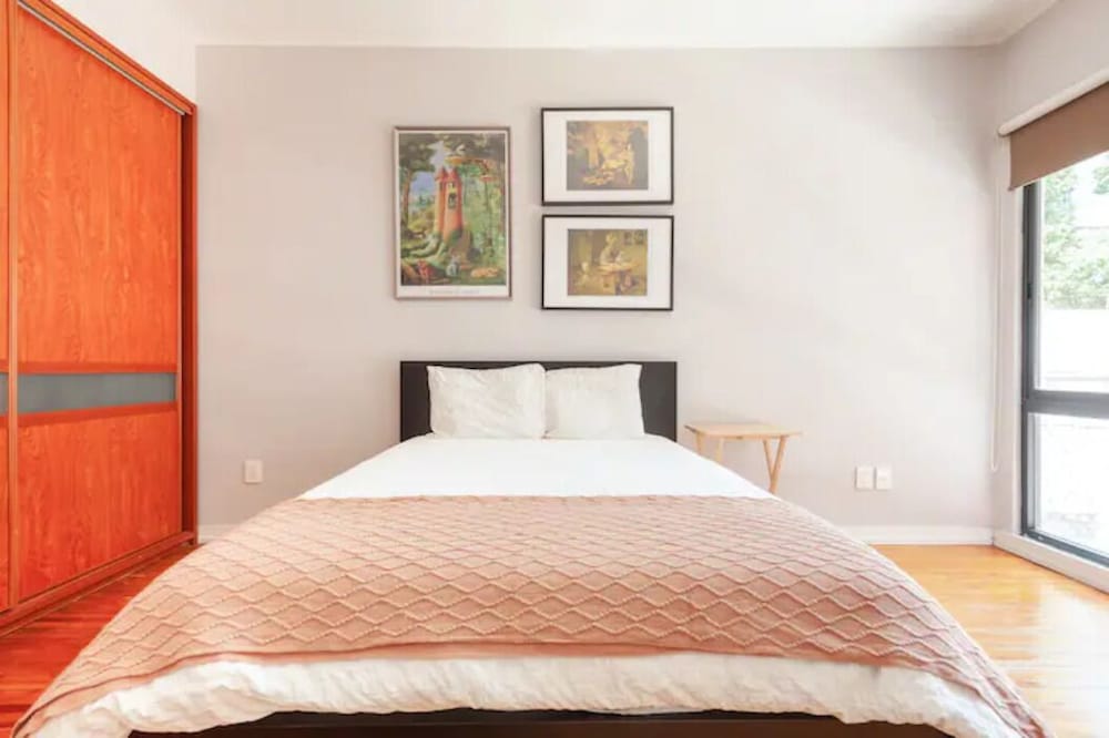 South Of Mexico City. Trendy Area, Excellent Location. - Mexico City