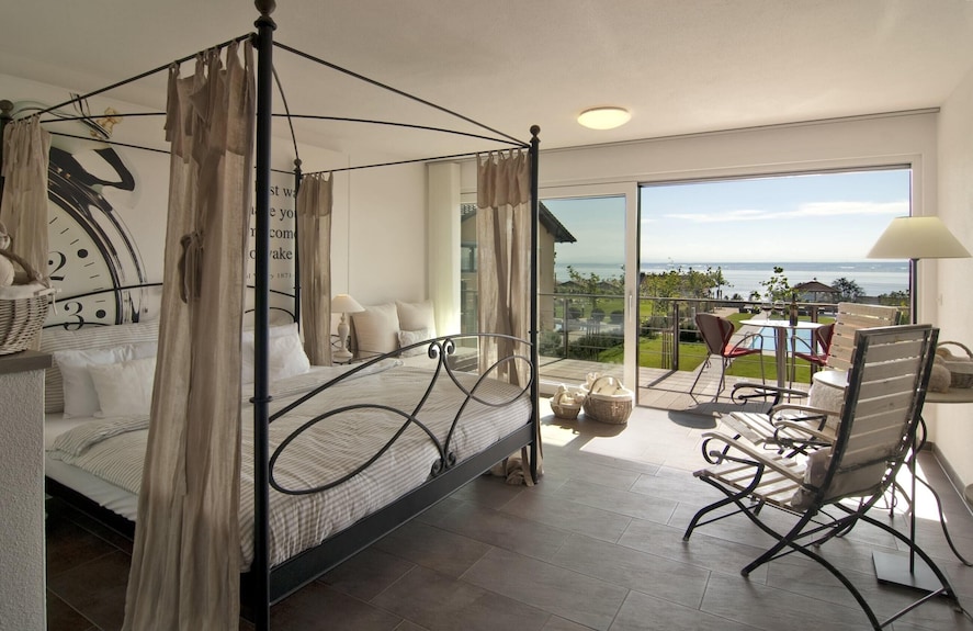 Doppelzimmer Superior Mit Seeblick, 32qm, Mit Dusche/wc Und Eigener Terrasse Oder Balkon, Max. 2 Personen - Lago di Costanza