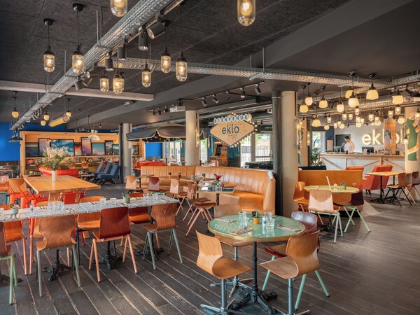 Eklo Hotels Paris Roissy Cdg Airport - Roissy-en-France