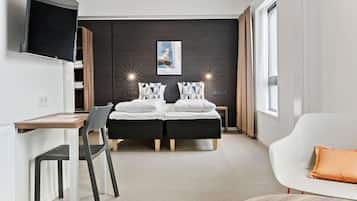 Cortinas/cortinados opacos, roupa de cama fornecida