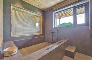 Penthouse Signature, várias camas, não fumadores, vista para a montanha | Roupa de alta qualidade, edredões de penas, camas de colchão pillowtop 