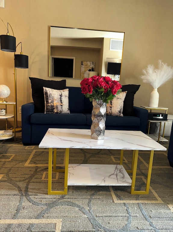 Las Vegas Strip Condo With Balcony No Resort Fees - Las Vegas