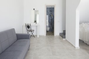 Suite Deluxe | 1 quarto, minibar, com decoração personalizada 