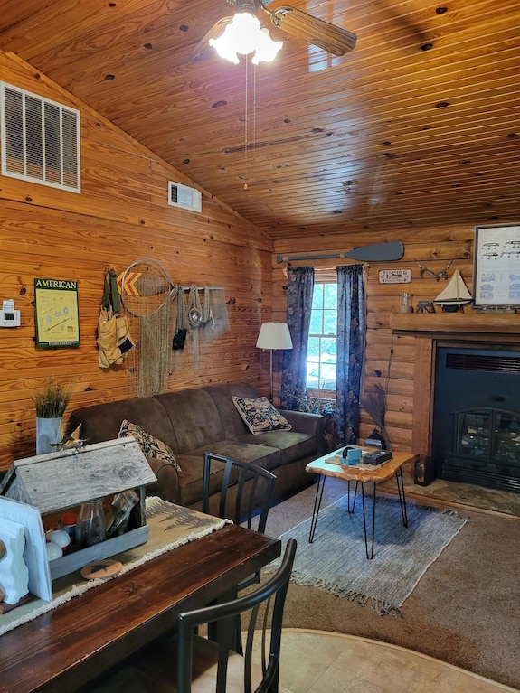 Cabin #10-cozy Log Cabin Nestled In The Woods Brief Walk To Table Rock Lake - Table Rock Lake