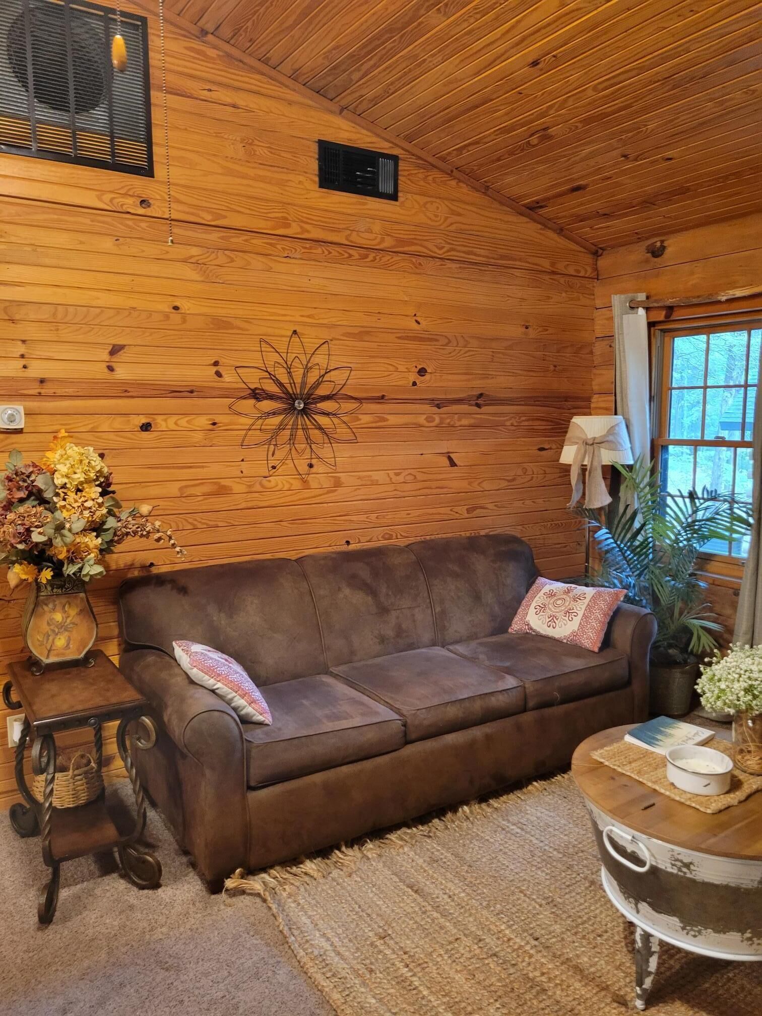 Cabin #9 The Spruce-log Cabin On Table Rock Lake - Missouri