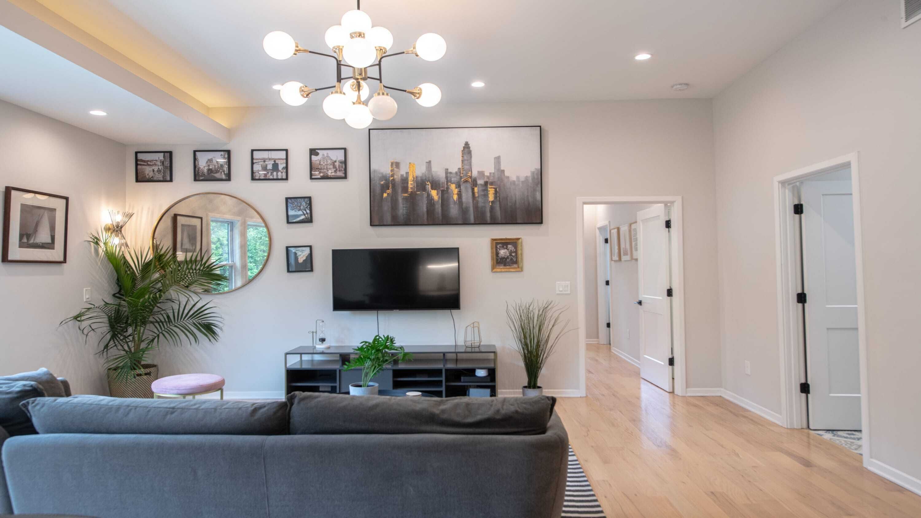 West Midtown 2/2 - Top Floor, Private Parking - Atlanta, GA