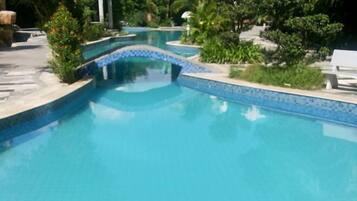 Piscina exterior
